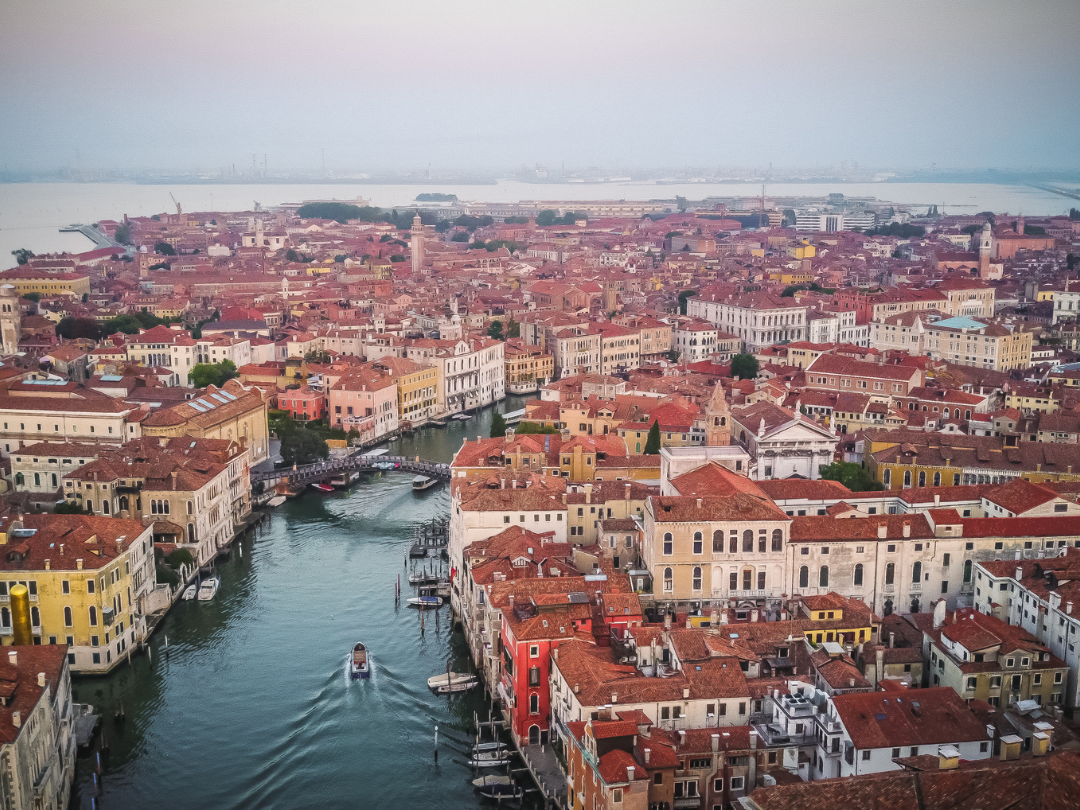 L'histoire derrière les surfaces Miralis. | Miralis